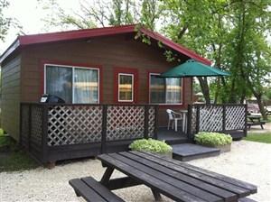 Lodge and Cabin Rentals Manitoba | Vacation | Lilac Resort